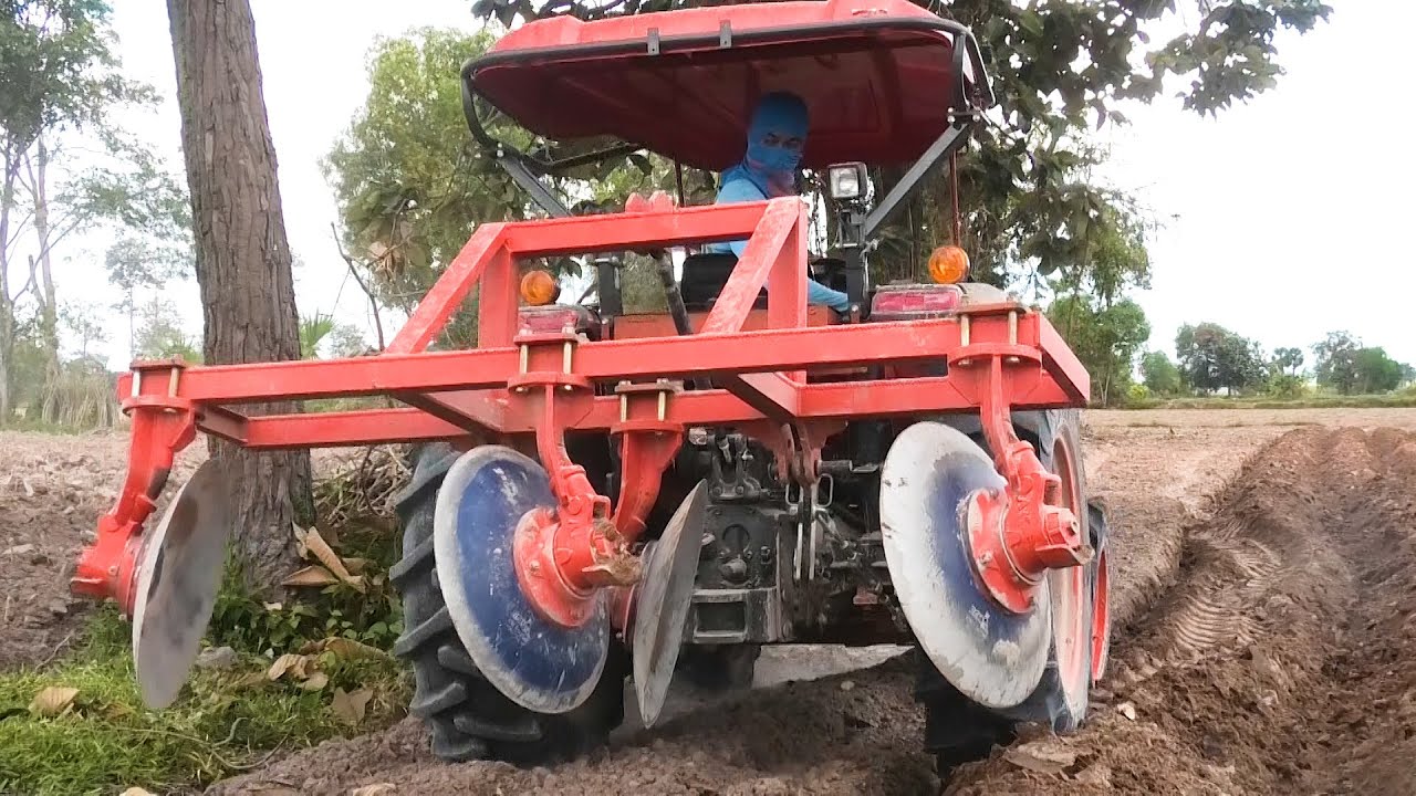 Cassava plowing technique with tractor M4902 - YouTube