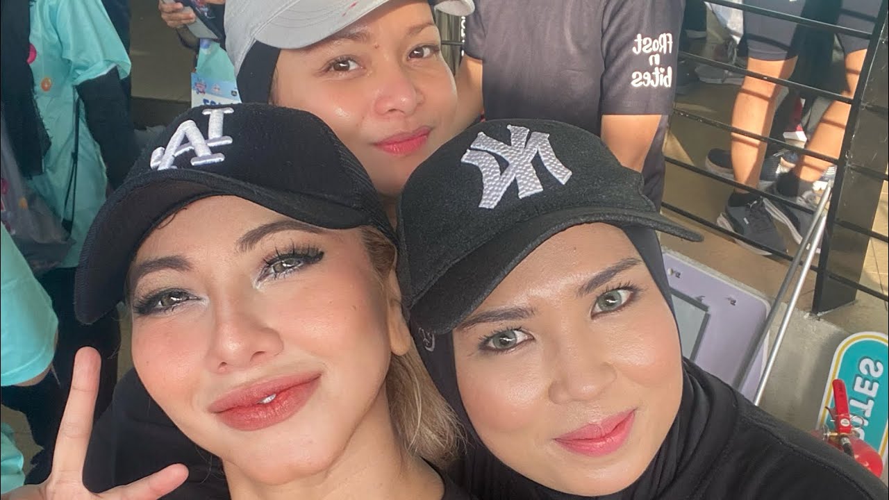 Warm up bubble fun run | zumba | adza tuty - YouTube