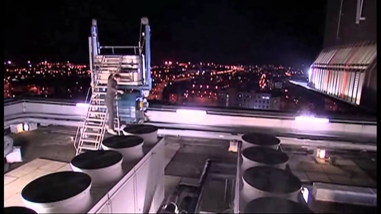 Doctor Who| Running - YouTube