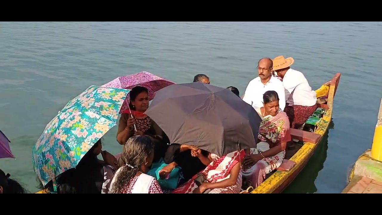 Sambranikodi Govt. Boat facility for Travelling to Office - YouTube
