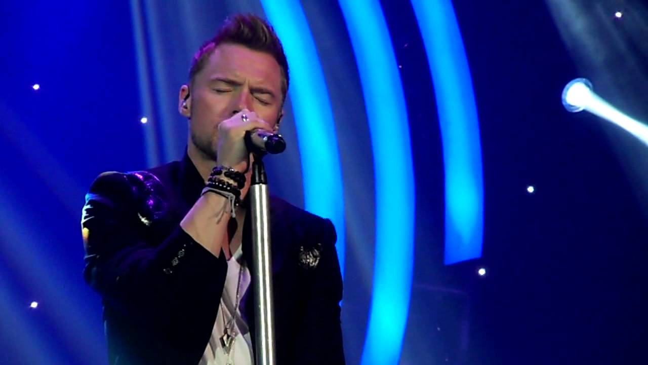 Ronan Keating Live at LG Arena Birmingham 25/01/2013 - YouTube