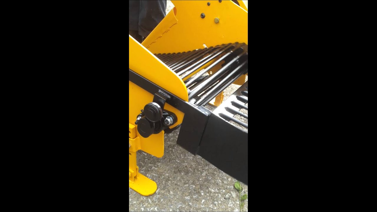 Potato lifter - YouTube