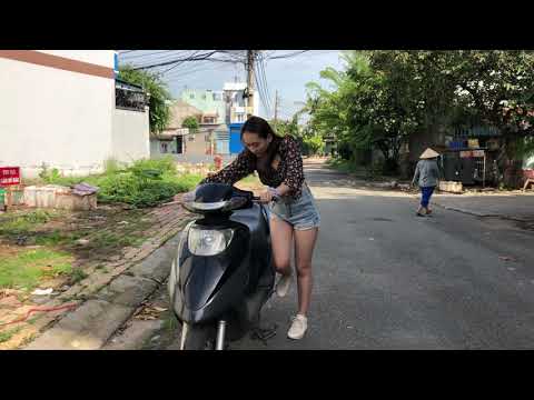 Push Start Electrelic And Kickstart Bike And Driving | Moped Girls ...