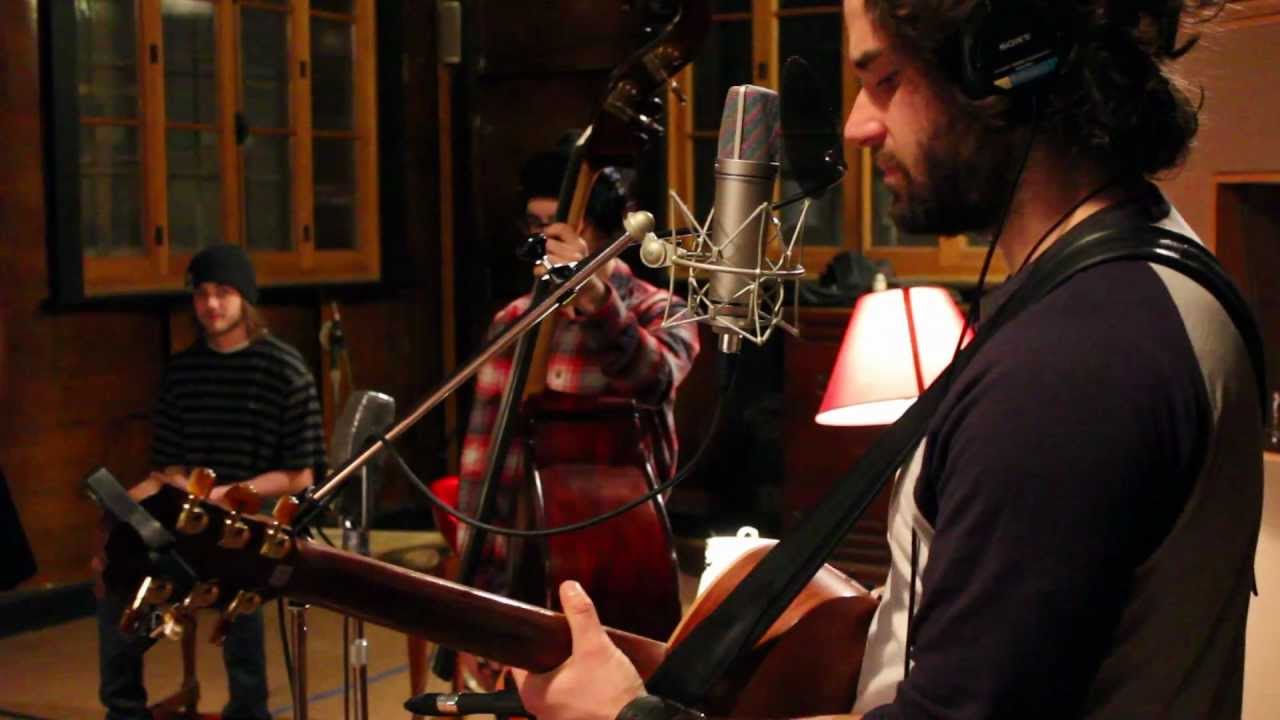 Labrie - Pixels - YouTube