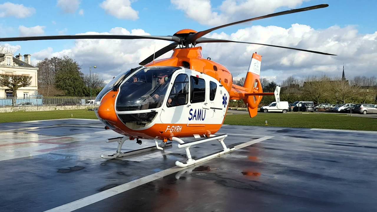 Eurocopter EC135 Start-up - YouTube