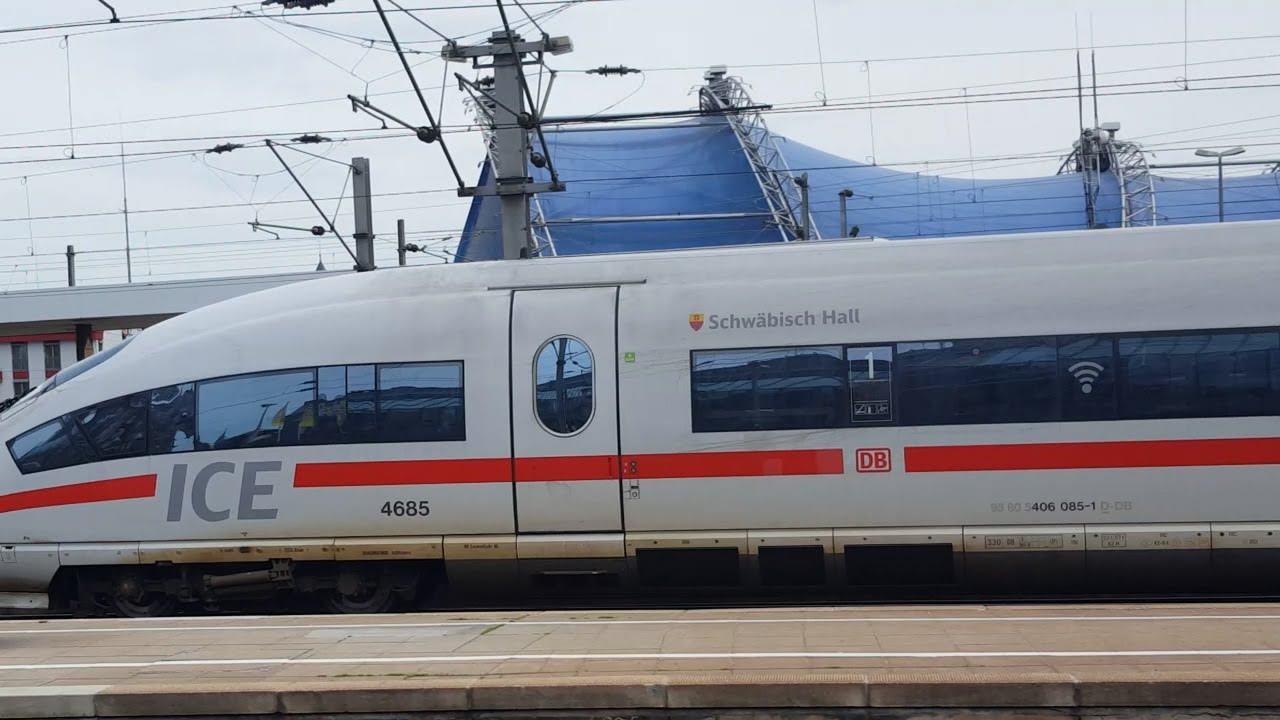 2x ICE 3 in Köln Hbf: ICE105 Basel SBB - YouTube