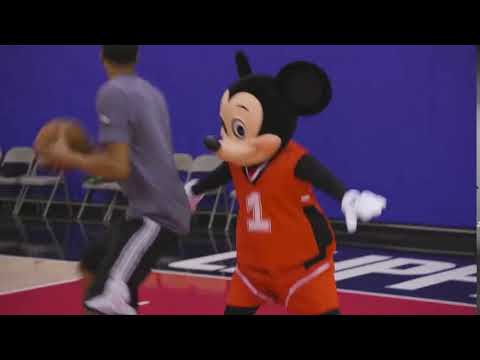 Team Mickey Visits the Los Angeles Clippers - YouTube