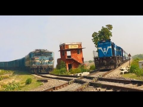 2 trains on One Track | Rare Diamond crossing - YouTube