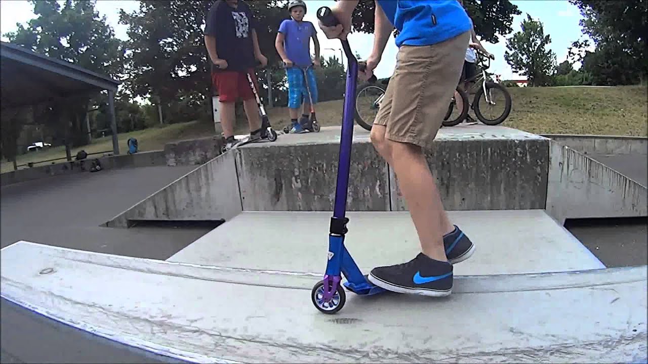 Stunt scooter fail - YouTube