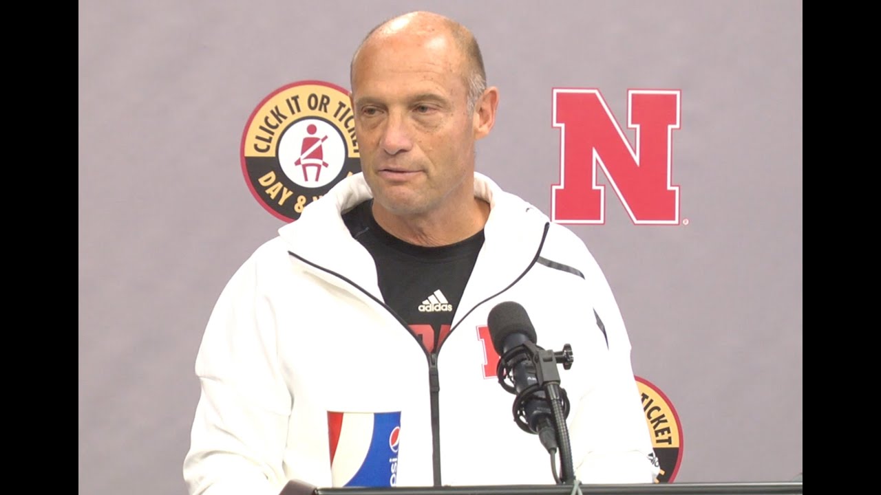 HOL HD: Mike Riley Monday Press Conference - YouTube