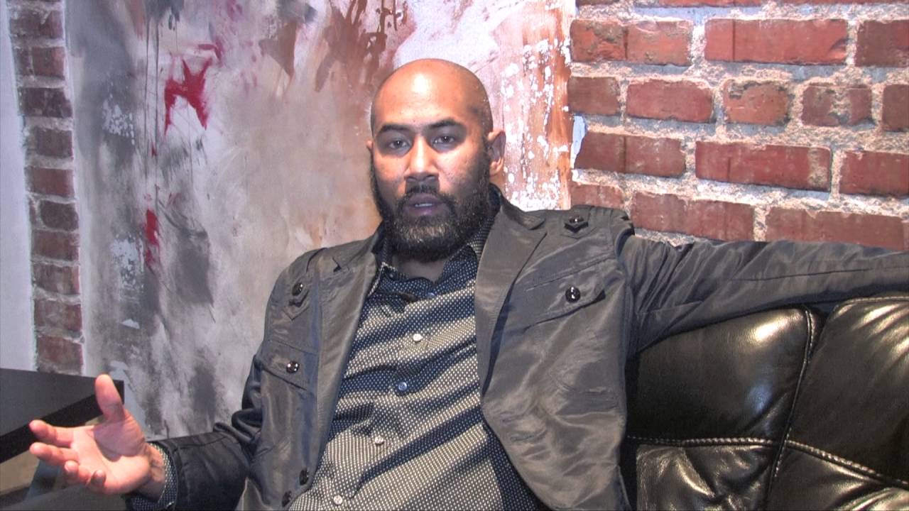 Al Strong: One Man, Many Talents - YouTube