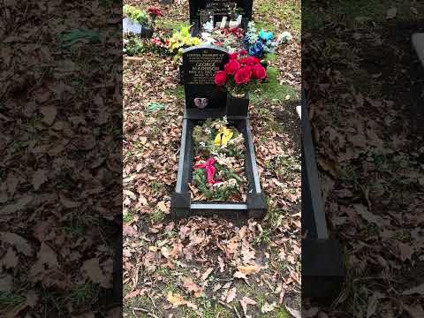 GRANDAD GEORGE NAN JOYCE AND LITTLE BABY BOY PAUL MADDISON'S GRAVE 2025 ...