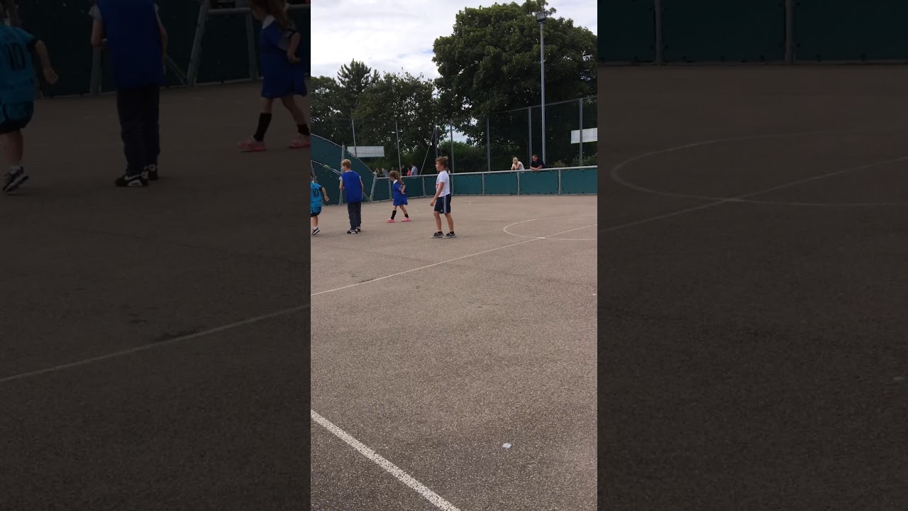 I scored a toe punt - YouTube