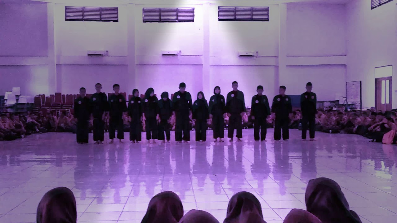Demo eskul siswa/i smkn 53 jakarta tahun 2019 - YouTube