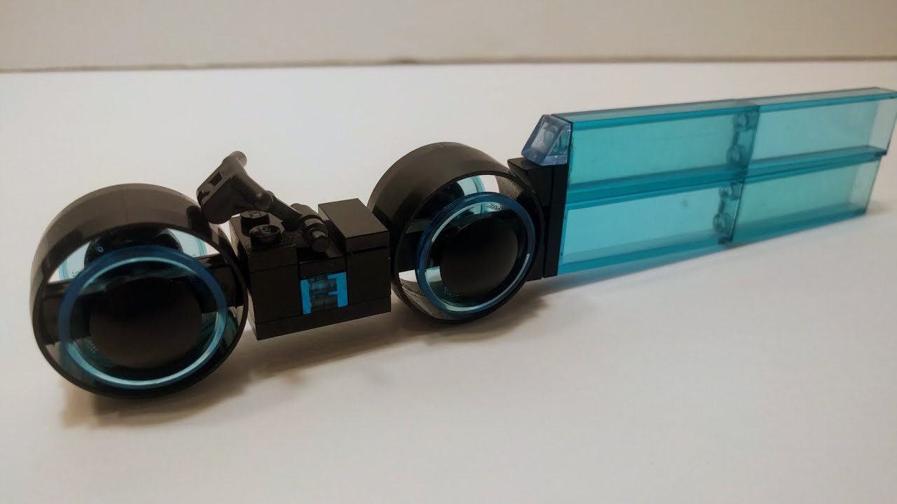 How To Build a Lego Tron Light Cycle - YouTube