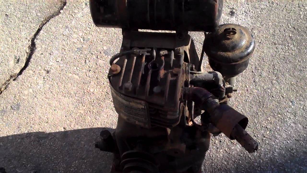 Briggs and Stratton Model N swap meet find - YouTube
