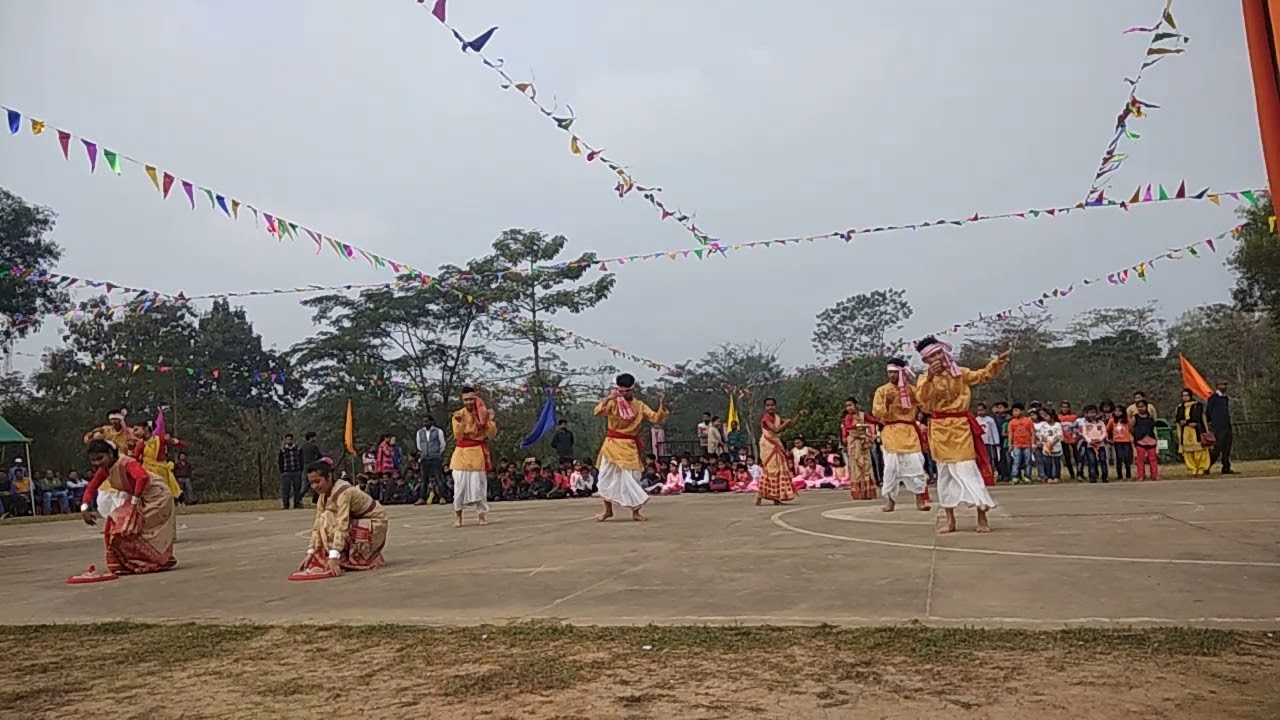 Kv khat khati bihu dance - YouTube