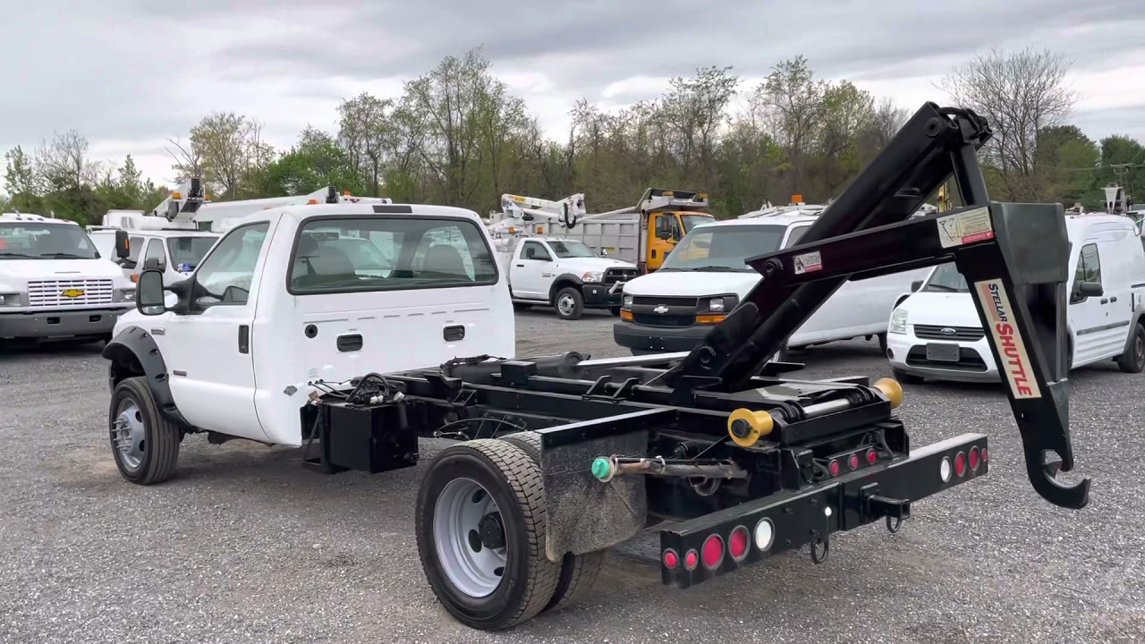 Lewis Motor Company - 2005 Ford F-550 Stellar Shuttle Hook Lift Truck ...