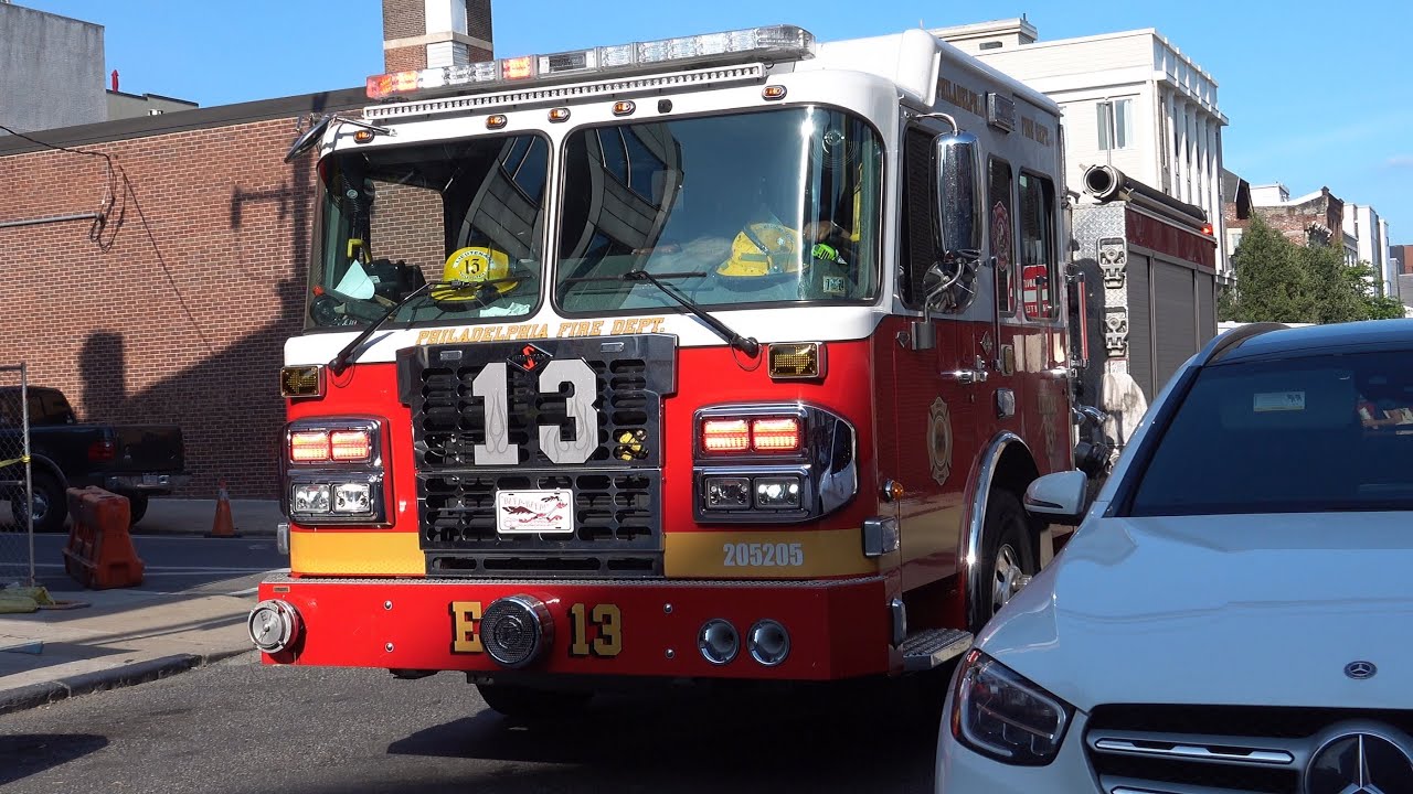 Philadelphia Fire Department Engine 13 Responding - YouTube