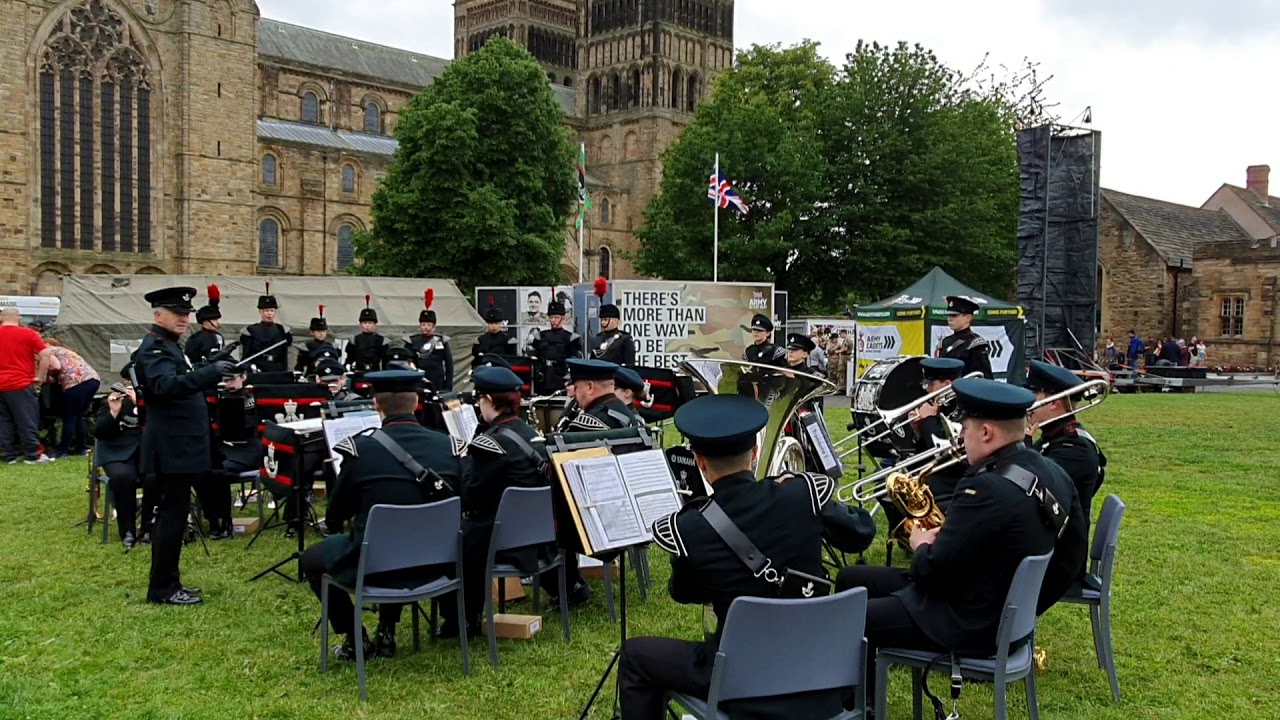 Band and Bugles of the Rifles, Durham ACF Glory to the Heroes - YouTube