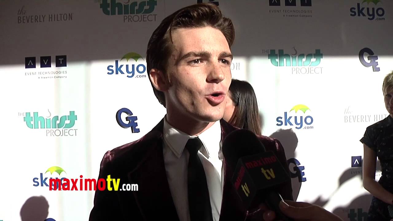 Drake Bell Interview 4th Annual THIRST Gala Red Carpet ARRIVALS - YouTube