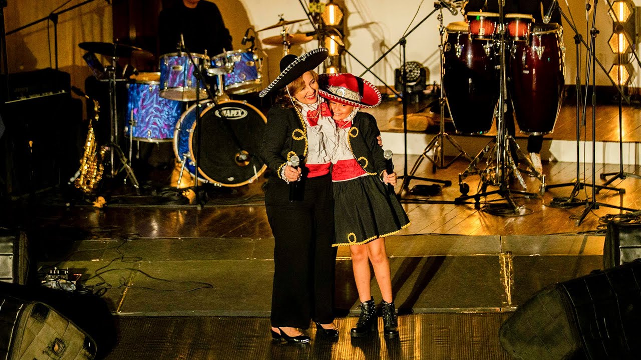 FANNY NIETO & MARÍA ANTONIA ARENAS - YouTube