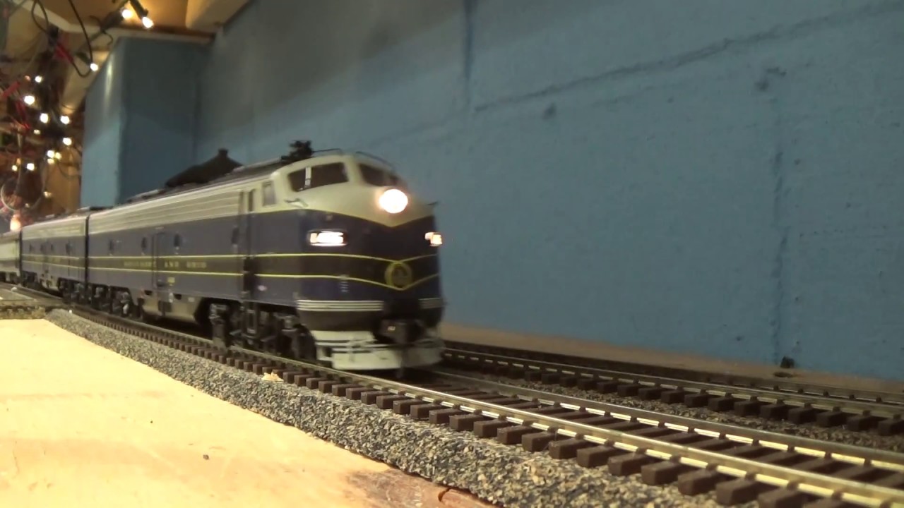 Walthers HO Scale Baltimore & Ohio Capitol Limited - YouTube