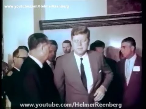 December 17, 1961 - President John F. Kennedy Visits Tomb of Simón ...