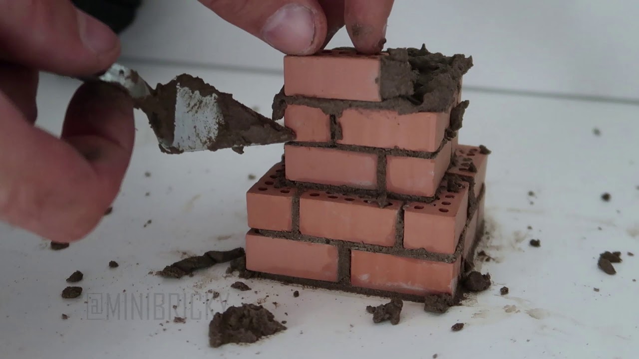 Building a twisted pier mini bricklaying - YouTube