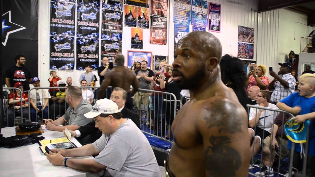 Drolix wins heavyweight Title 5 3 14 - YouTube