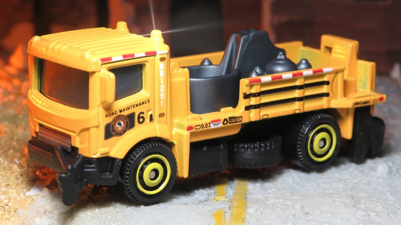 Matchbox Road Stripe King (New casting 2021!) - YouTube