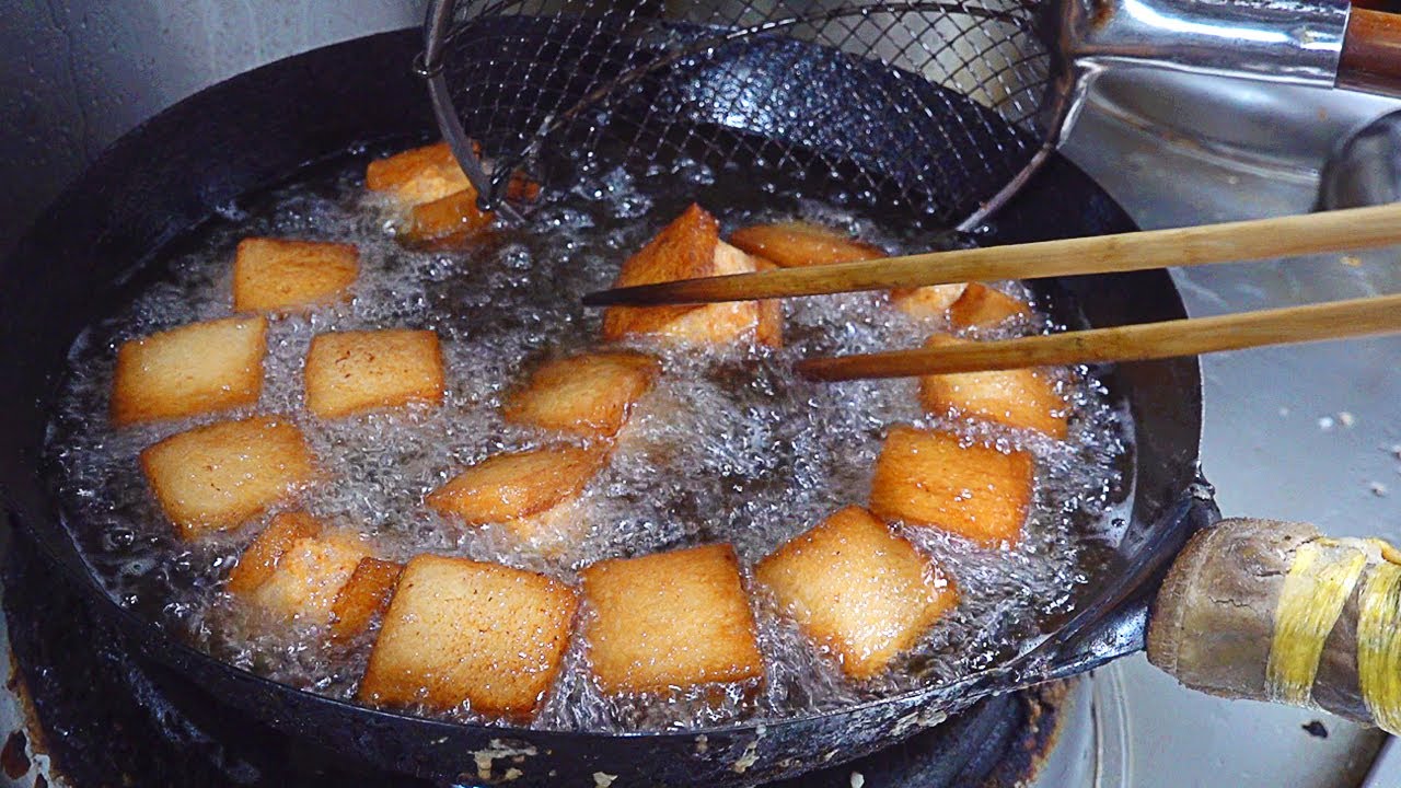 멘보샤 Super Crunchy! Deep Fried Shrimp Sandwich (Menbosha) - Korean ...