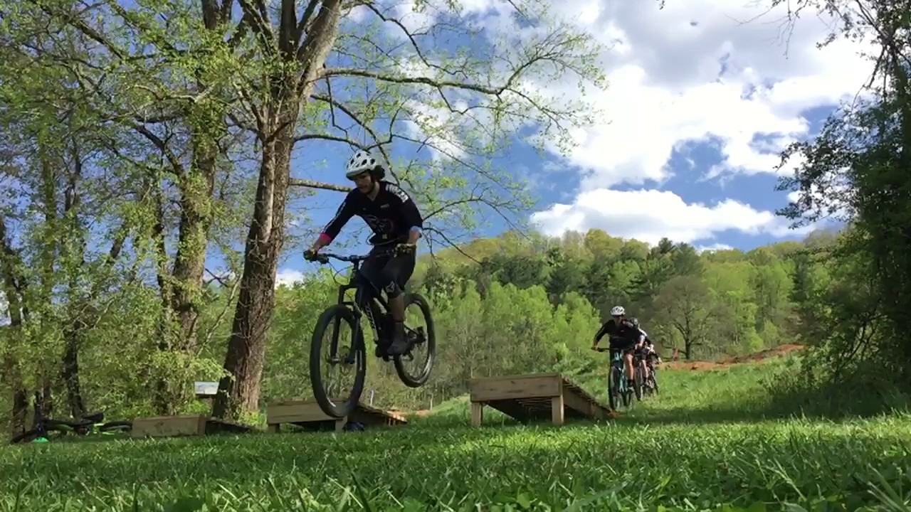 How to Ride a Drop on your Mountain Bike - YouTube