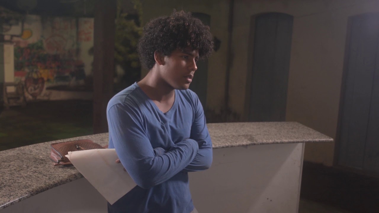Thiago Lobo (monólogo). Jaque Souza (participação). - YouTube