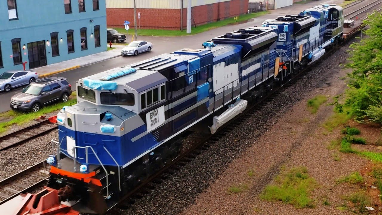 Norfolk Southern train 098 east 2020-08-14 with EMD export units - YouTube