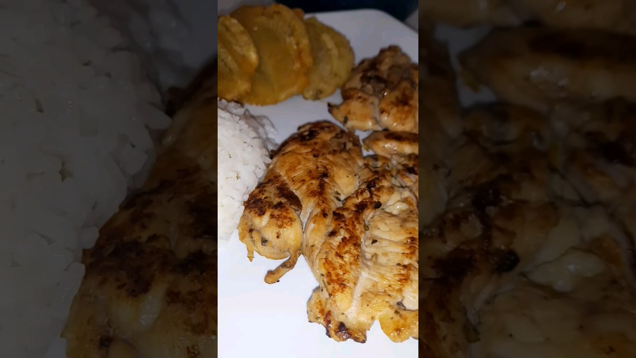 Pollo a la plancha, arroz blanco, lentejas y patacones de guineo verde ...