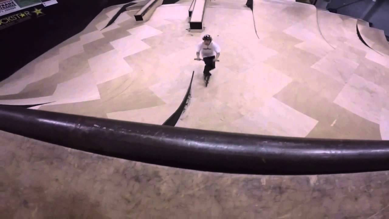 area 25 one session - YouTube