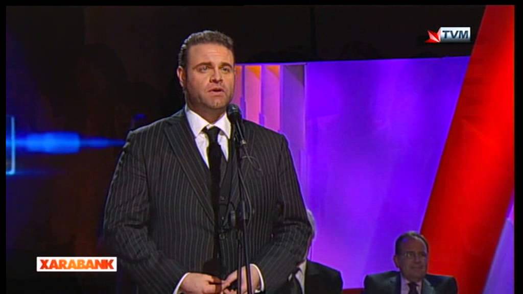 Ave Maria - Joseph Calleja on Xarabank - YouTube