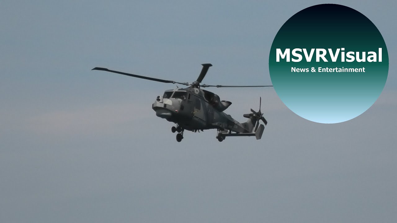 Black Cat Royal Navy Display Team - YouTube