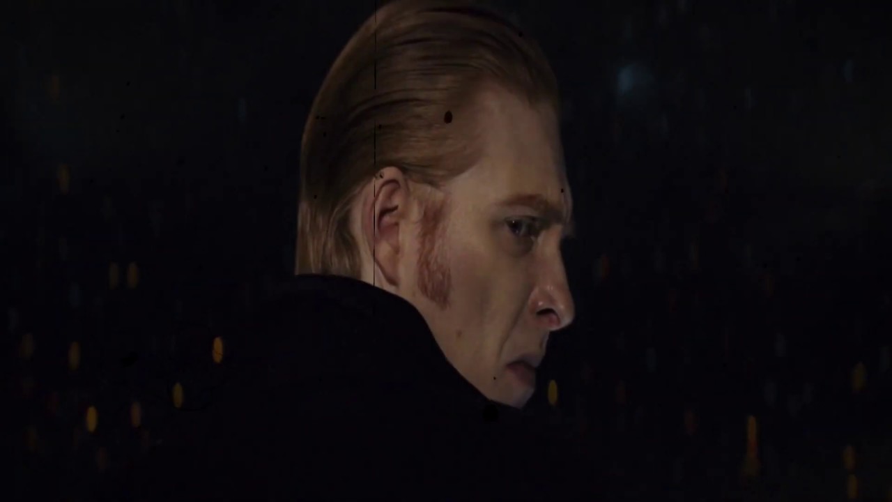 General Hux // Baby, don't you cry... - YouTube