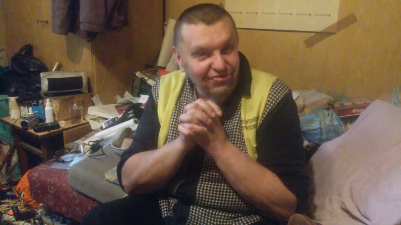Krzysztof Kononowicz i Major: mama prowadziła chór po łacinie - YouTube