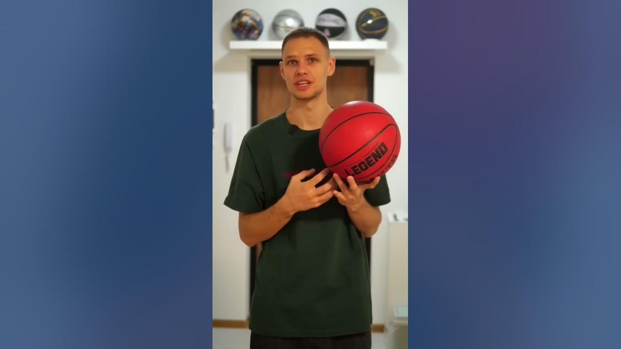 Как крутить мяч на пальце 🏀 Youtube