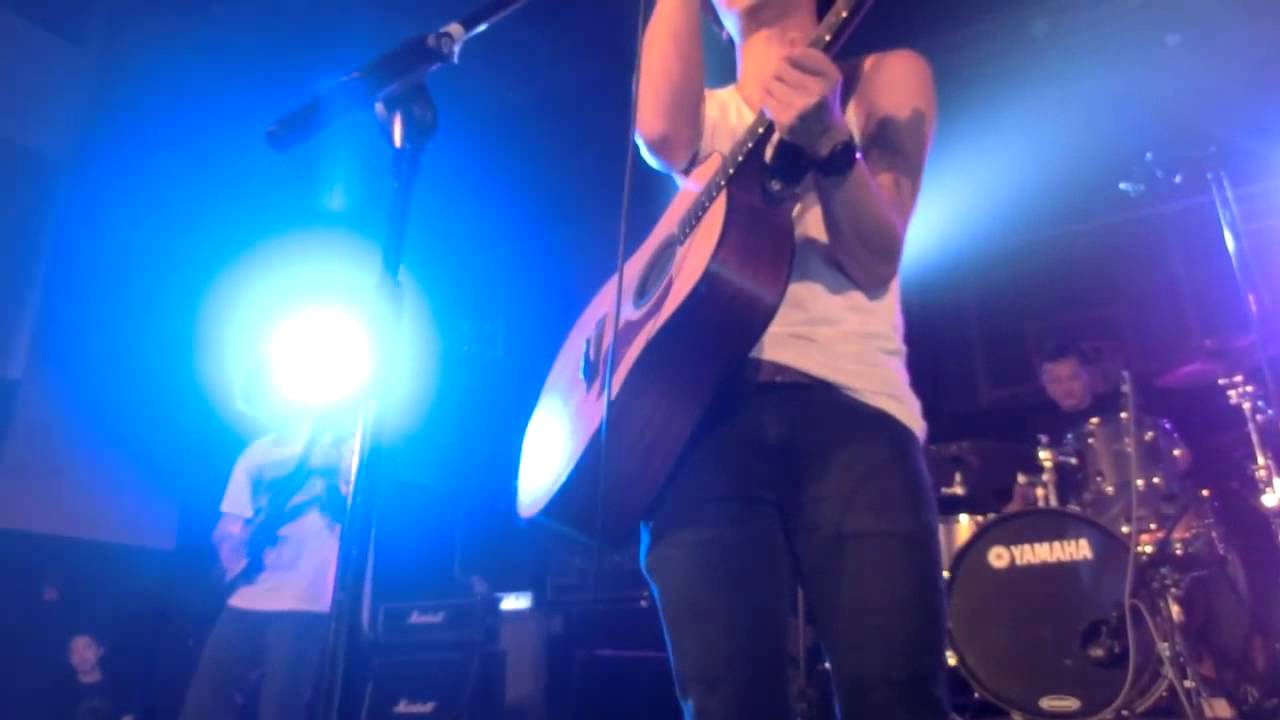 Mr Rocket Head - 追逐 @ 登陸暑假Band Show 2014 - YouTube