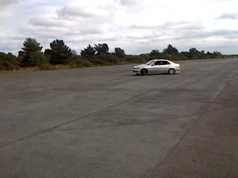 lexus is200 drifting - YouTube