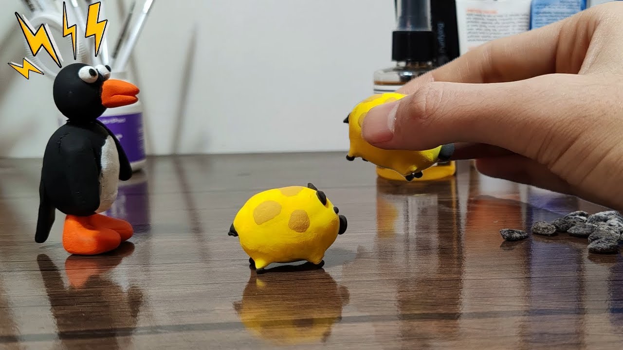 Escape from humans | baby penguin | stop motion animation short film ...