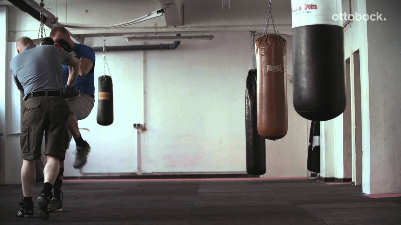 WalkOn Reaction plus - YouTube