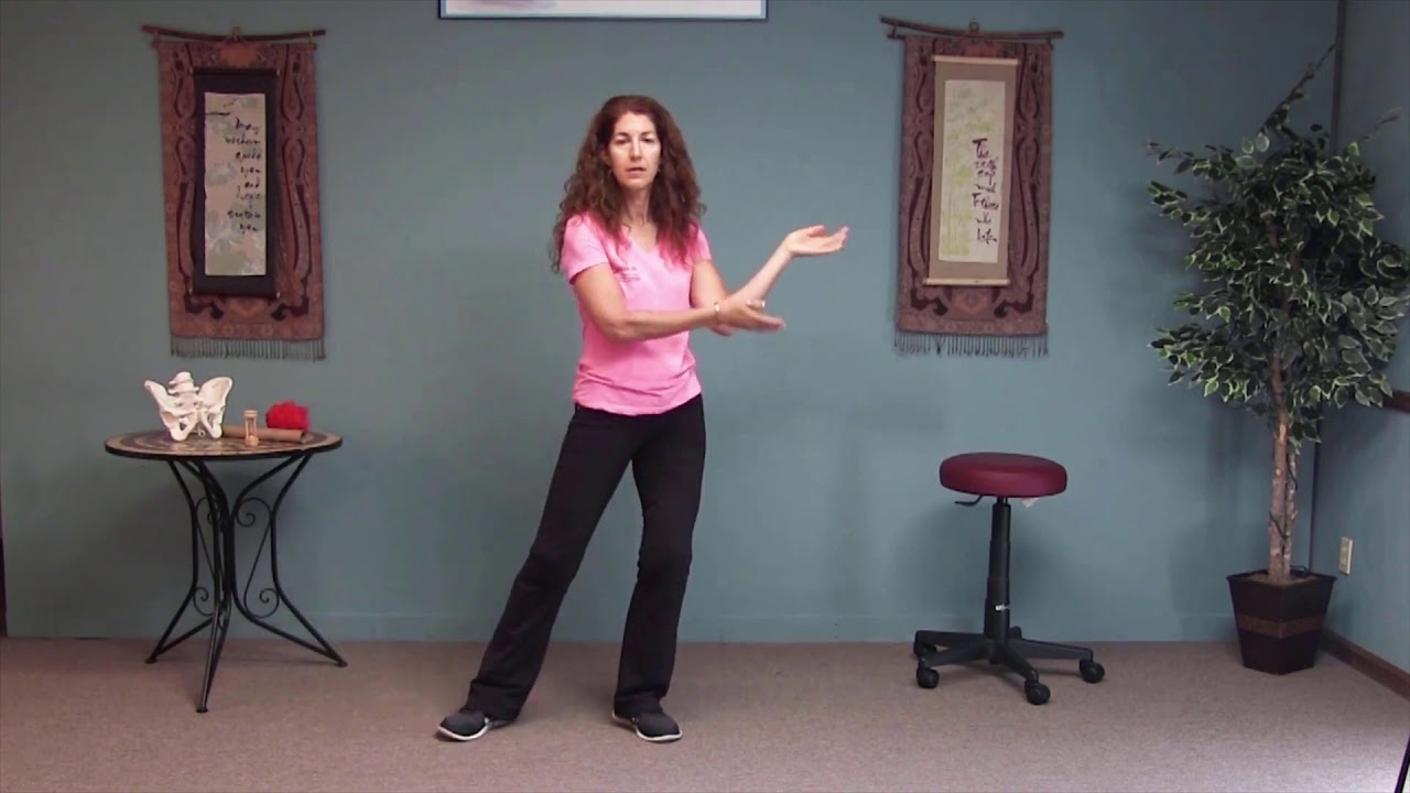 Movement 18 – Passing Clouds | T'ai Chi Chih Moving Meditation - YouTube