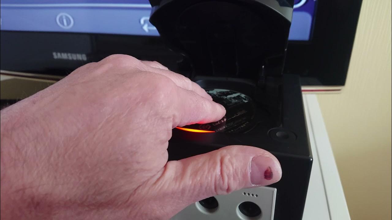 Gamecube Save Game Exploit and Swiss to Load Imported Games - YouTube