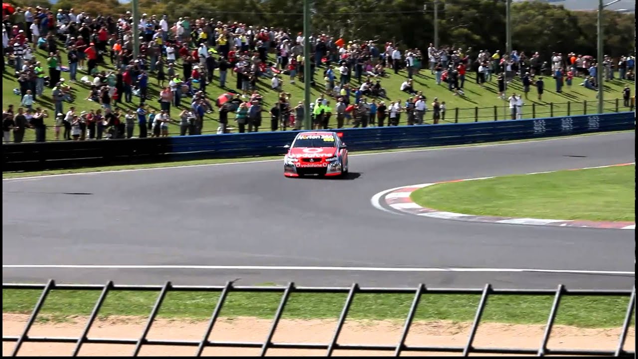 Craig Lowndes @ Bathurst 2011 - Hell Corner - HD - YouTube