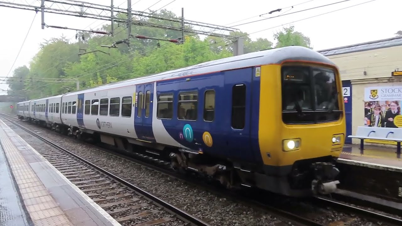 UK: A Northern Trains Class 323 EMU leaves Alderley Edge on a Liverpool ...